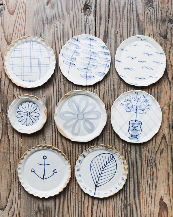 Various cake sized plates 14cm - Clay Beehive